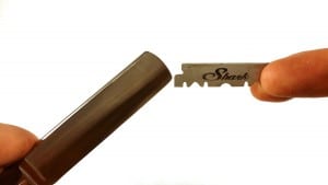 Shavette vs Straight Razor Authoritative Comparison 2025