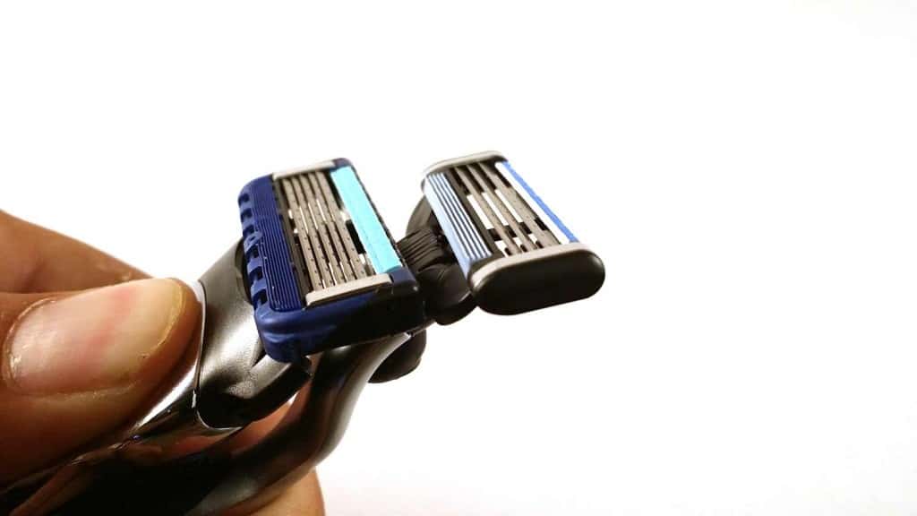 Mach 3 vs. fusion | Battle of Cartridge Razor